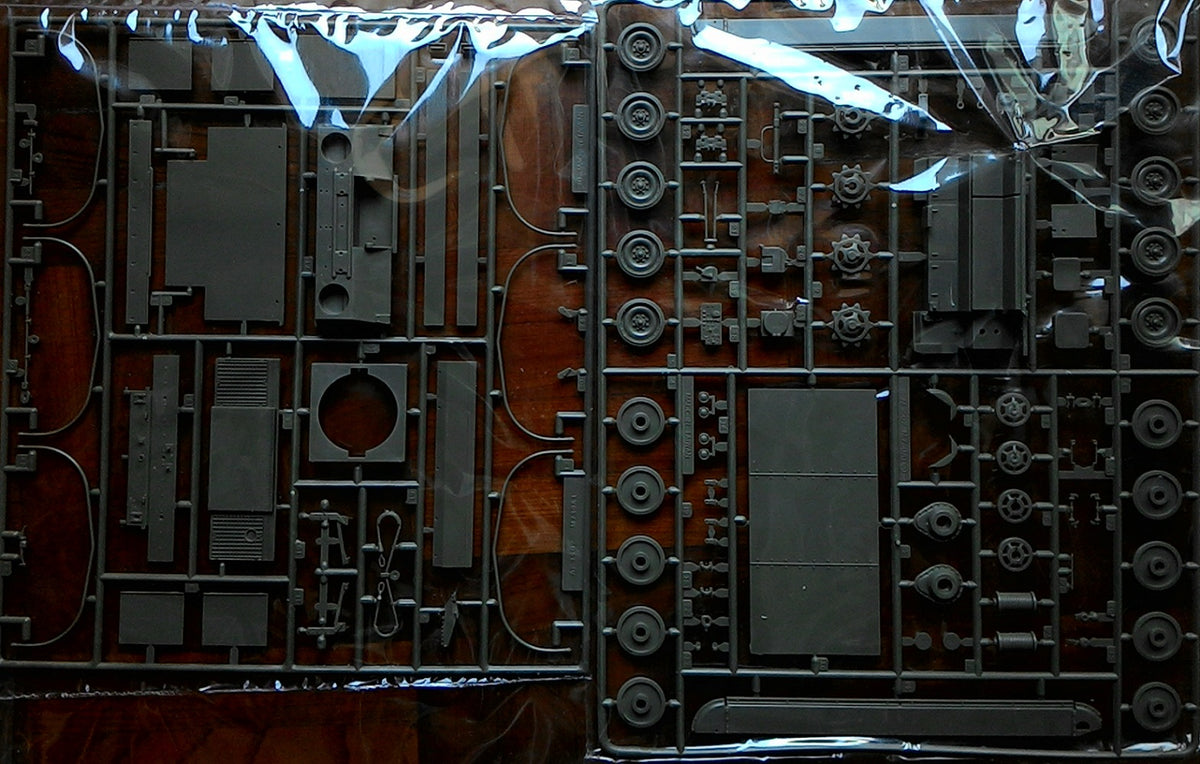 AFV Club 1/35 M730A1 CHAPARRAL Air Defense Missile system Vehicle – AFV ...